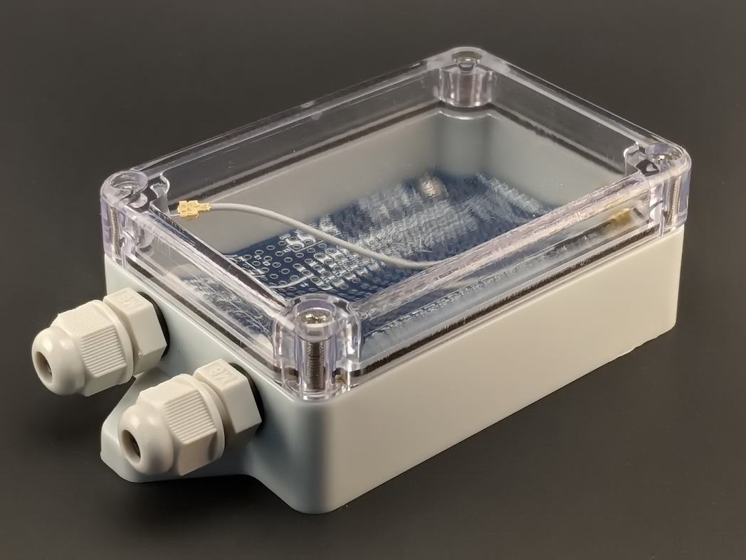 Qboxmini Diy Iot Enclosure Kit One Sma Iot Botscom