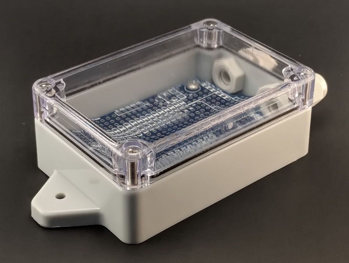qBoxMini DIY IOT Enclosure Kit (No SMA) – IOT-BOTS.COM